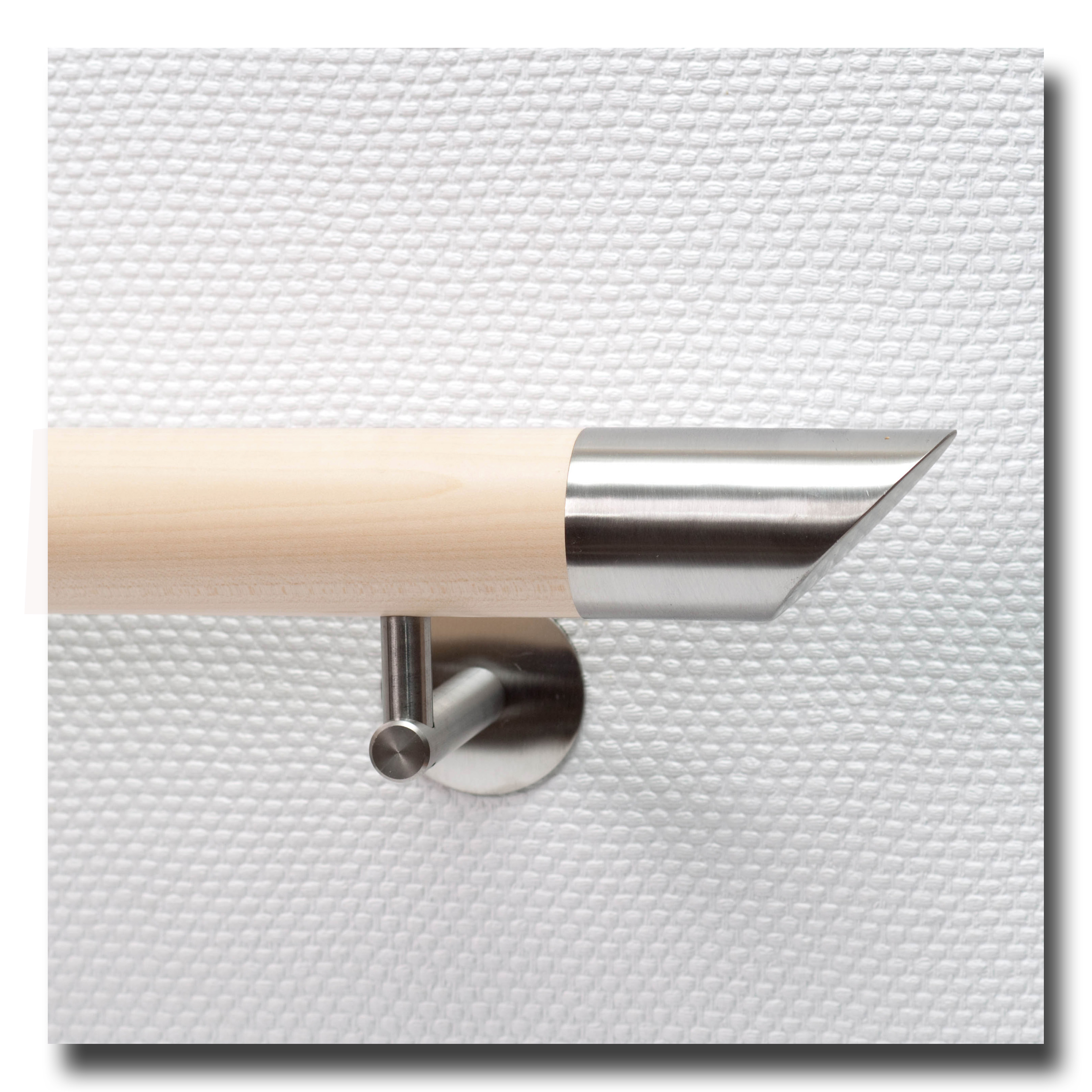 Handlauf Ahorn geölt mit Handlaufenden Edelstahl 45° | design-shop ...